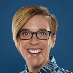 DeAnne Smith Birthday, Real Name, Age, Weight, Height, Family, Facts ...
