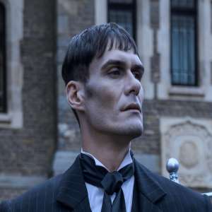 Lurch Birthday, Real Name, Age, Weight, Height, Family, Facts, Contact ...