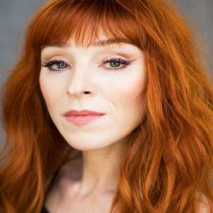 Ruth Connell Birthday, Real Name, Age, Weight, Height, Family, Facts ...