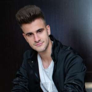 Nau (YouTuber) Birthday, Real Name, Age, Weight, Height, Family, Facts ...