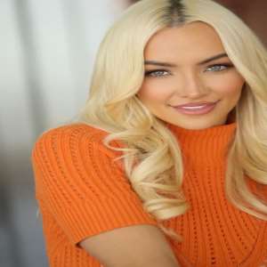 Lindsey Pelas Birthday, Real Name, Age, Weight, Height, Family, Facts ...