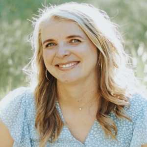 Emily Griffiths Birthday, Real Name, Age, Weight, Height, Family, Facts ...