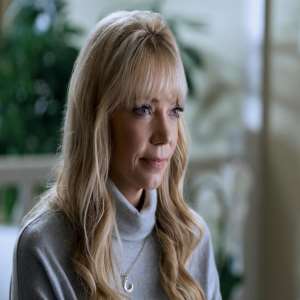 Dr Valerie Kinbott Birthday, Real Name, Age, Weight, Height, Family ...