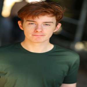 Evan McCabe Birthday, Real Name, Age, Weight, Height, Family, Facts ...