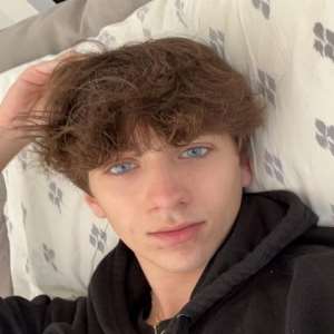 Matthew Tanelli Birthday, Real Name, Age, Weight, Height, Family, Facts ...