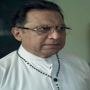 Aliraza Namdar Birthday, Real Name, Age, Weight, Height, Family, Facts ...