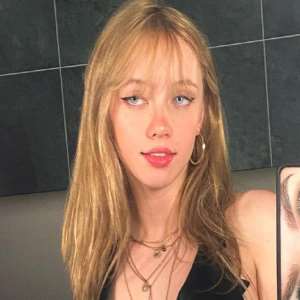 Lola Clark Birthday, Real Name, Age, Weight, Height, Family, Facts ...