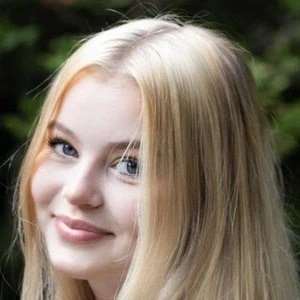 Brooke Morton Birthday, Real Name, Age, Weight, Height, Family, Facts ...