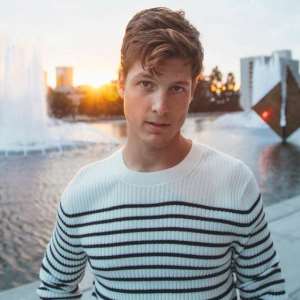 Josh Herbert Birthday, Real Name, Age, Weight, Height, Family, Facts ...