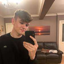 Callum Fowler (TikTok Star) Birthday, Real Name, Age, Weight, Height ...