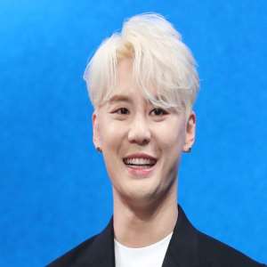 Kim Junsu Birthday, Real Name, Age, Weight, Height, Family, Facts ...