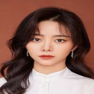 Tan Songyun Birthday, Real Name, Age, Weight, Height, Family, Facts ...