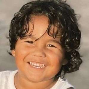 Zakyius thetrenchfamily Birthday, Real Name, Age, Weight, Height ...