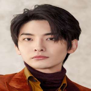 Richards Wang Birthday, Real Name, Age, Weight, Height, Family, Facts ...