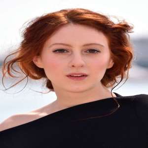 Roxane Duran Birthday, Real Name, Age, Weight, Height, Family, Facts ...