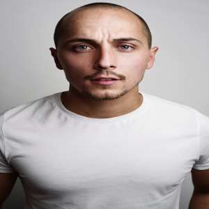 Elliot Warren Birthday, Real Name, Age, Weight, Height, Family, Facts ...