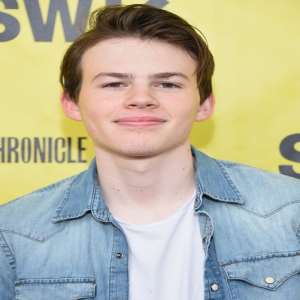 Josh Wiggins Birthday, Real Name, Age, Weight, Height, Family, Facts ...