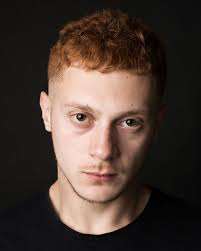 Craige Middleburg Birthday, Real Name, Age, Weight, Height, Family ...