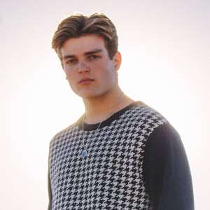 James Wright Birthday, Real Name, Age, Weight, Height, Family, Facts ...