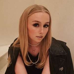 Smilla Cryssanthander Birthday, Real Name, Age, Weight, Height, Family ...