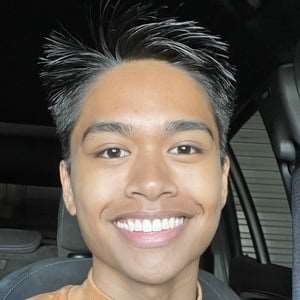 Angelo Marasigan (TikTok Star) Birthday, Real Name, Age, Weight, Height ...