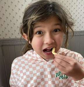 Mimi (TikTok Star) Birthday, Real Name, Age, Weight, Height, Family ...