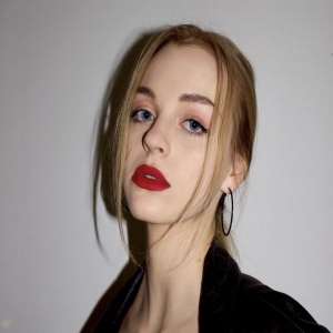 Olivia Rose Keegan Birthday, Real Name, Age, Weight, Height, Family ...