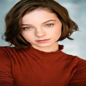 Emma Myers Birthday, Real Name, Age, Weight, Height, Family, Facts ...
