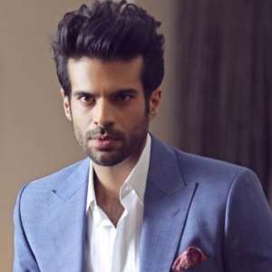 Adnan Malik Birthday, Real Name, Age, Weight, Height, Family, Facts ...