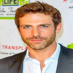 David Julian Hirsh Birthday, Real Name, Age, Weight, Height, Family ...