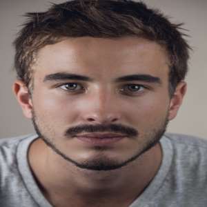 Ryan Corr Birthday, Real Name, Age, Weight, Height, Family, Facts ...