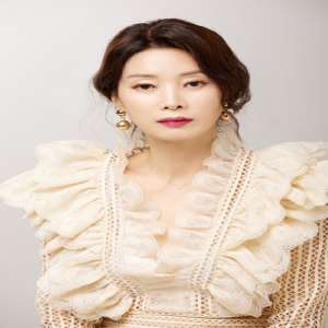 Kim Sung-hee Birthday, Real Name, Age, Weight, Height, Family, Facts ...
