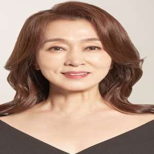 Moon Hee-kyung Birthday, Real Name, Age, Weight, Height, Family, Facts ...