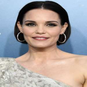 Leslie Bibb Birthday, Real Name, Age, Weight, Height, Family, Facts ...