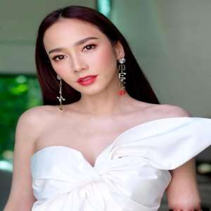 Patchrapa Chaichua Birthday, Real Name, Age, Weight, Height, Family ...