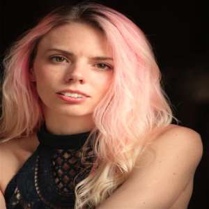 Sarah Dionna Birthday, Real Name, Age, Weight, Height, Family, Facts ...