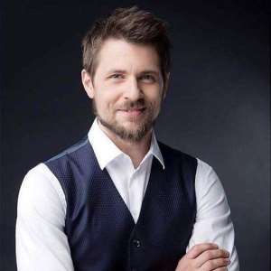 Juraj Loj Birthday, Real Name, Age, Weight, Height, Family, Facts ...