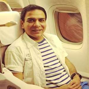 Fahim Burney Birthday, Real Name, Age, Weight, Height, Family, Facts ...