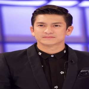 Jesdaporn Pholdee Birthday, Real Name, Age, Weight, Height, Family ...