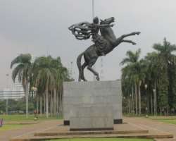 Prince Diponegoro Monument History, Travel Information, Hotels, Fare ...