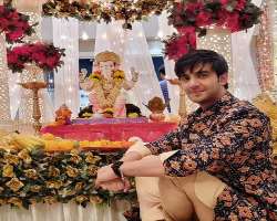 Adhik Mehta Birthday, Real Name, Age, Weight, Height, Family, Facts ...