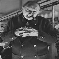 Al Lewis Birthday, Real Name, Age, Weight, Height, Family, Facts, Death ...