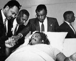 Al Sharpton Birthday, Real Name, Age, Weight, Height, Family, Facts ...