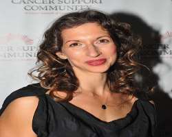 Alysia Reiner Birthday, Real Name, Age, Weight, Height, Family, Facts ...