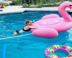 Amy Gumenick Birthday, Real Name, Age, Weight, Height, Family, Facts ...