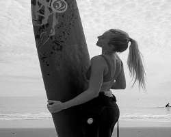 Anna Sitar Birthday, Real Name, Age, Weight, Height, Family, Facts ...