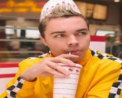 Austin Sprinz Birthday, Real Name, Age, Weight, Height, Family, Facts ...