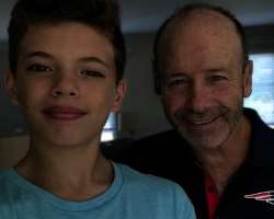 Austin Sullivan Birthday, Real Name, Age, Weight, Height, Family, Facts ...