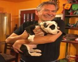 Benjamin Alire Saenz Birthday, Real Name, Age, Weight, Height, Family ...