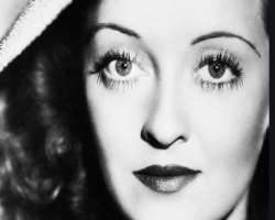 Bette Davis Birthday, Real Name, Age, Weight, Height, Family, Facts ...